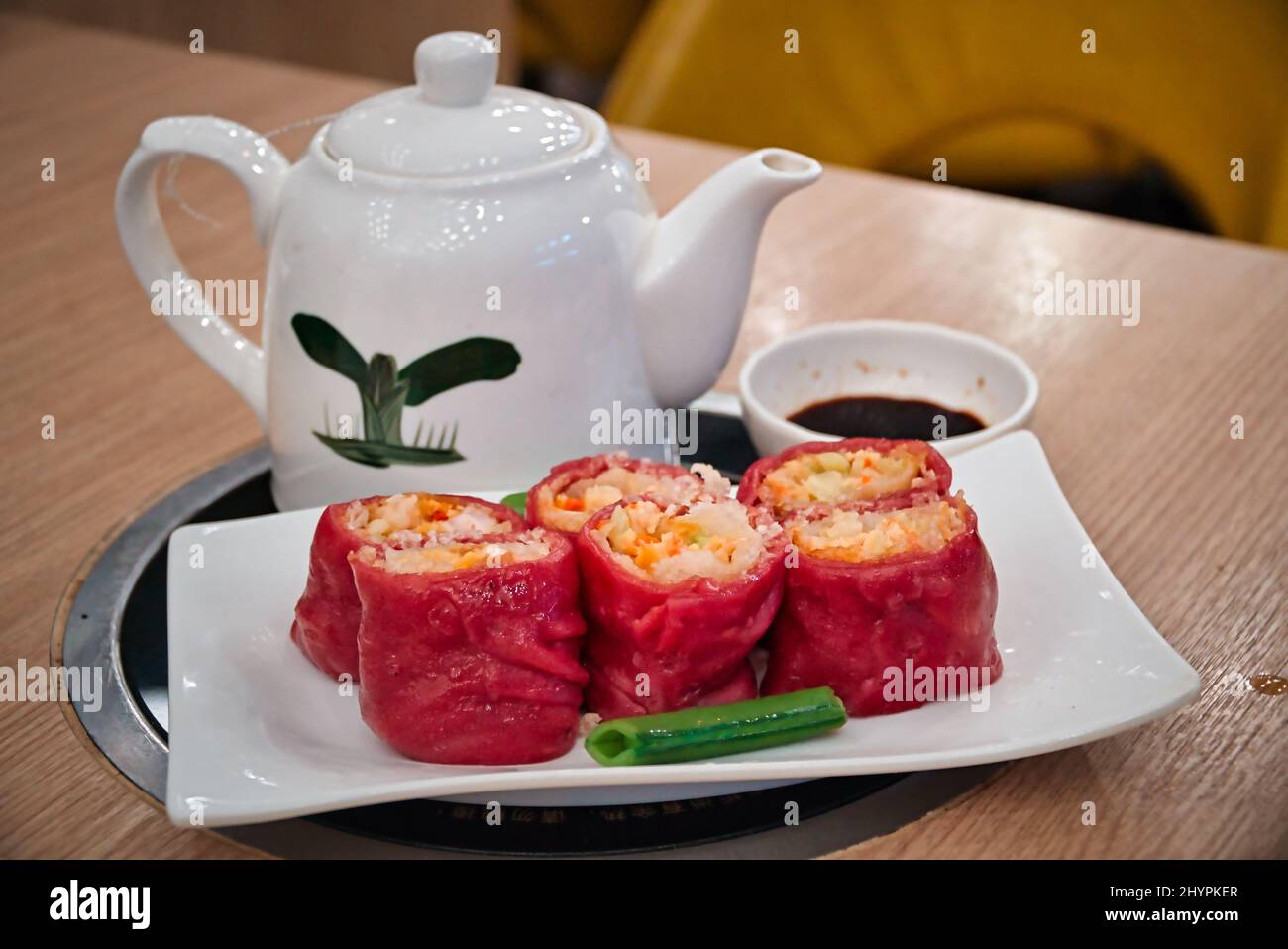 Delicious steamed rice rolls in a Chinese restaurant Stock Photo - Alamy