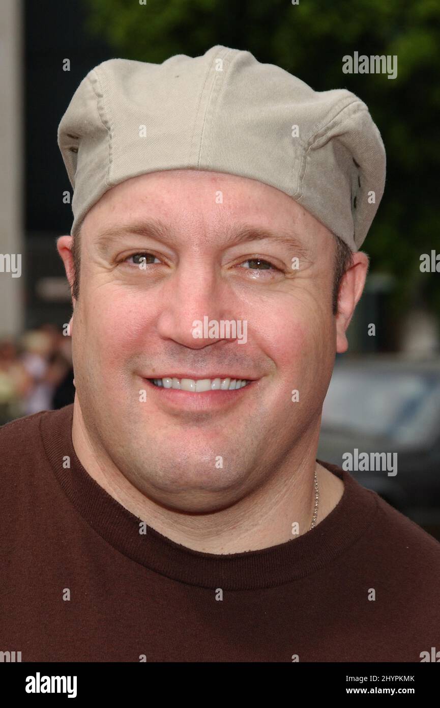 Kevin James attends the 'Barnyard' World Premiere in Hollywood. Picture ...