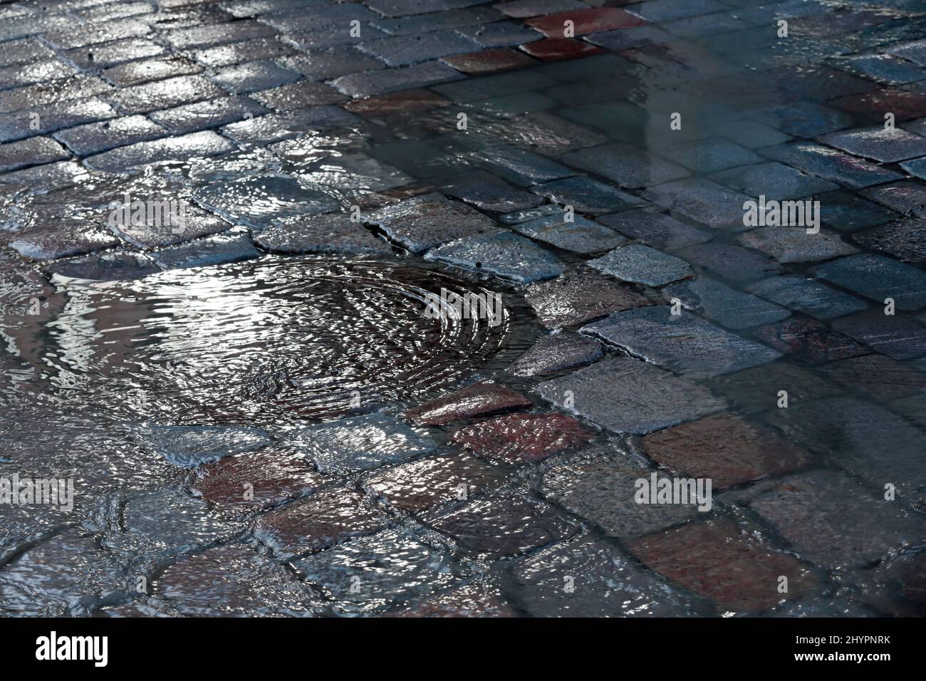 Roadway inlet hi-res stock photography and images - Alamy