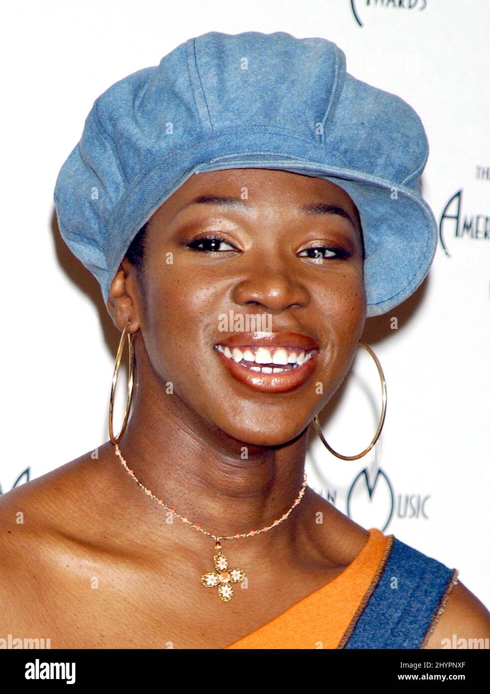 India Arie attends the 2002 American Music Awards in Los Angeles ...