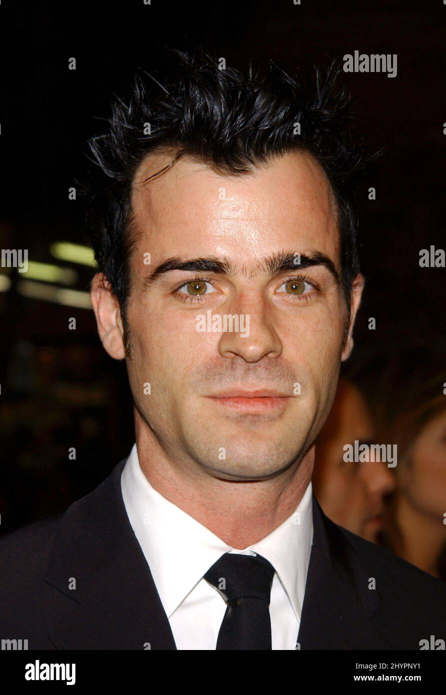 JUSTIN THEROUX ATTENDS THE 'ALONG CAME POLLY' WORLD FILM PREMIERE IN ...