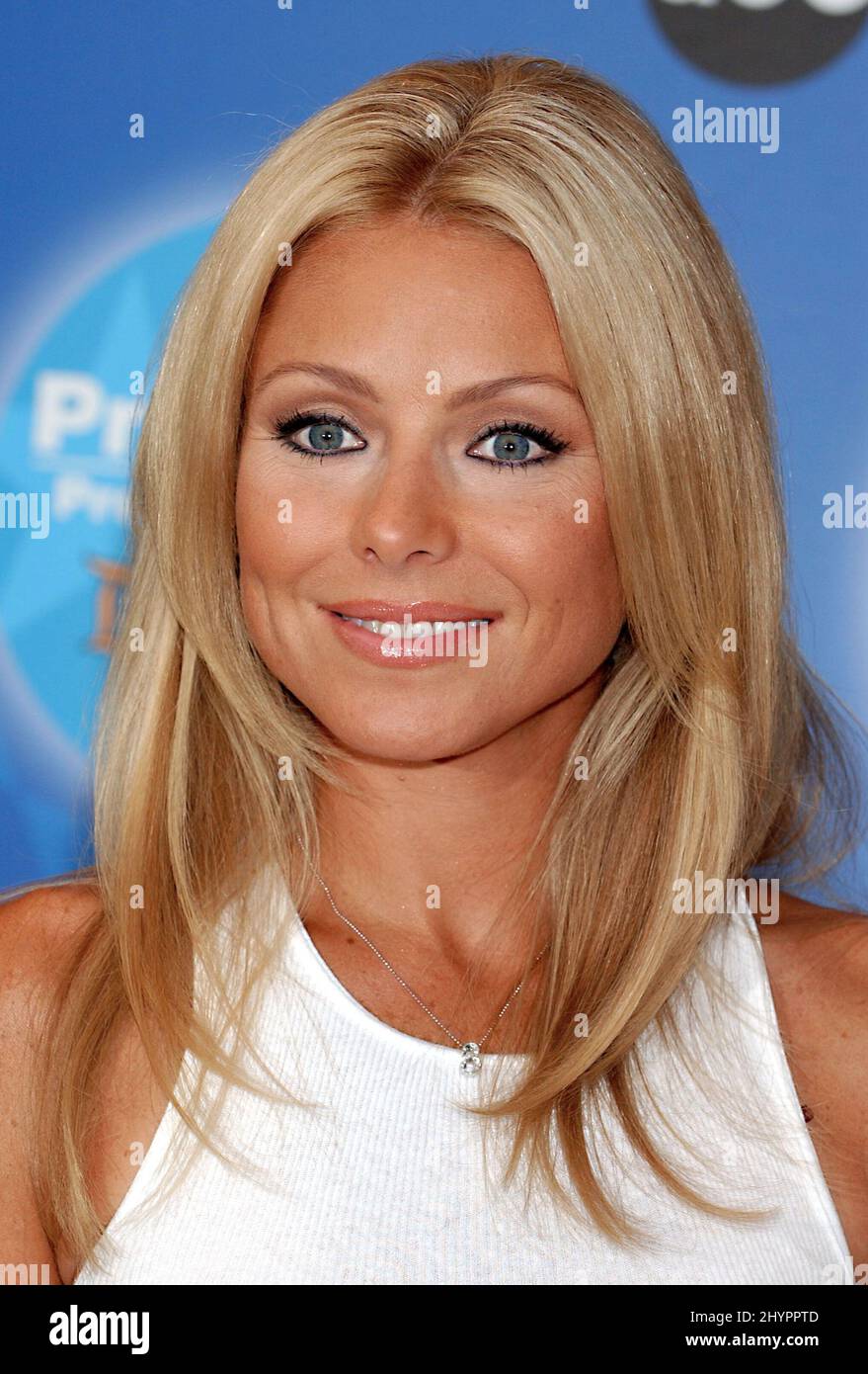 Kelly Ripa attends the 3rd Annual ABC Primetime Preview Weekend at ...