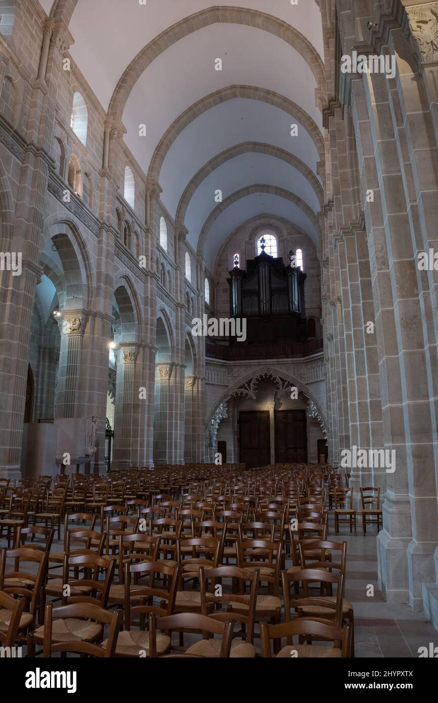 Cathedral of saint lazarus of autun hi-res stock photography and images ...