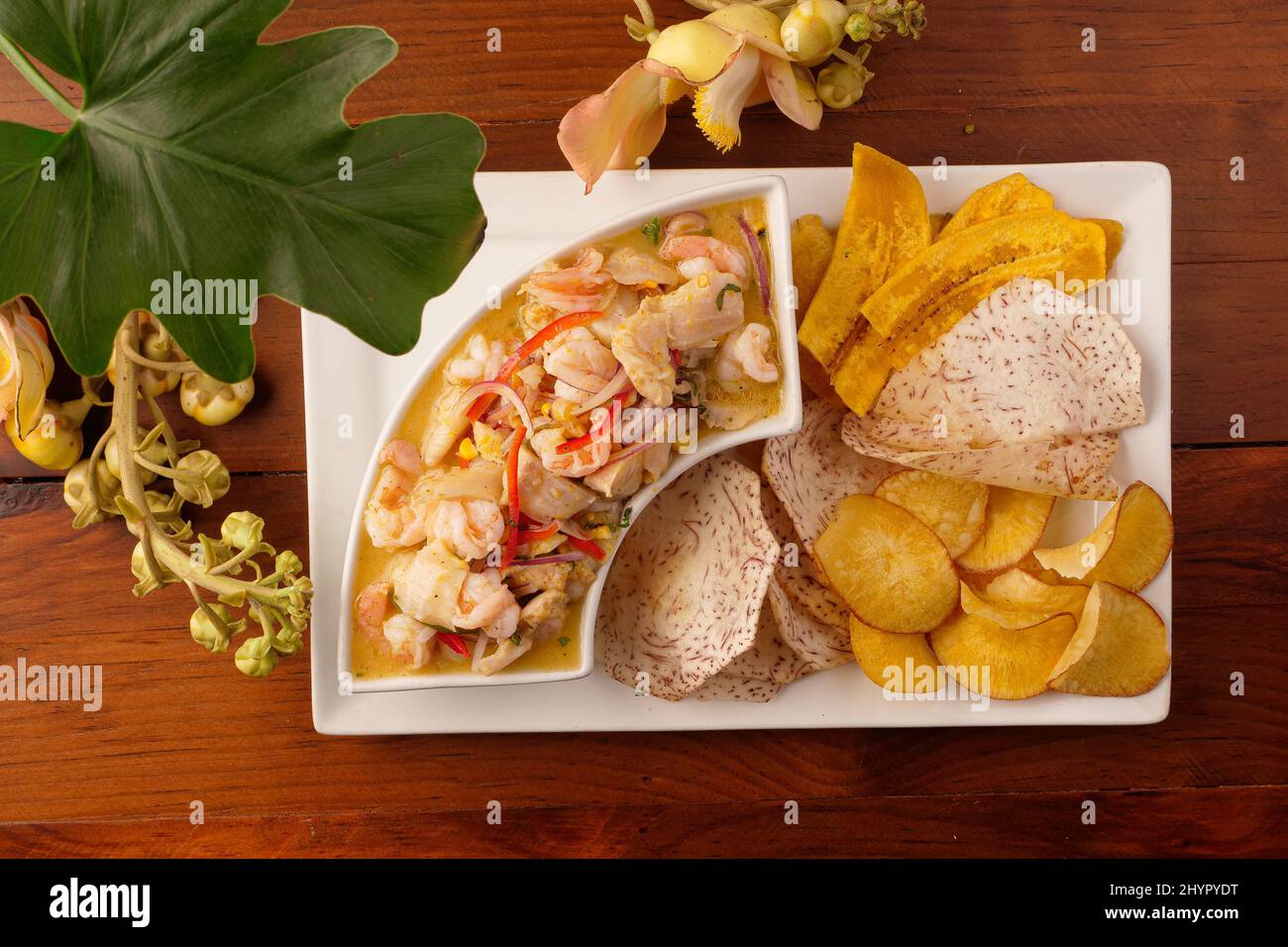 Garlic shrimp latin dish Stock Photo - Alamy