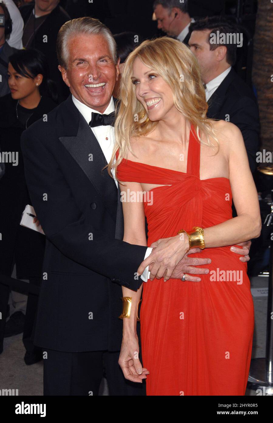 George Hamilton and Alana Stewart attend the 2007 Vanity Fair Oscar ...