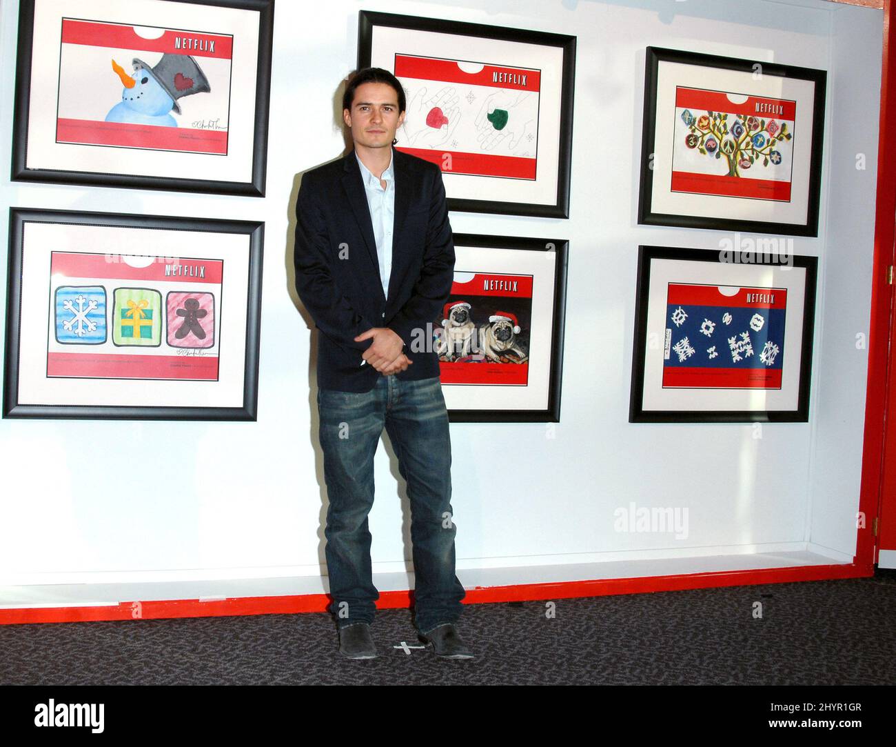 Netflix holiday program hi-res stock photography and images - Alamy