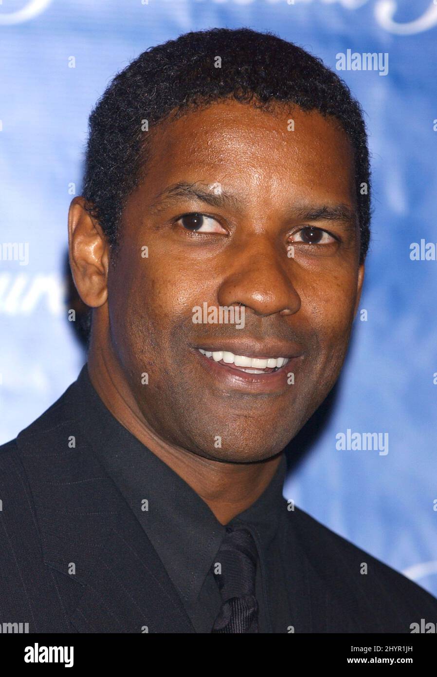 Denzel Washington promotes 'The Manchurian Candidate' at ShoWest 2004 ...