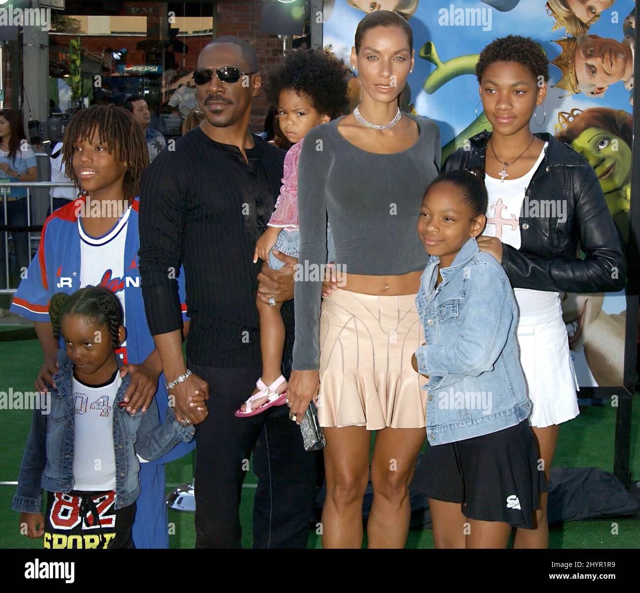 Eddie Murphy & Family attends the 'Shrek 2' Film Premiere in California ...