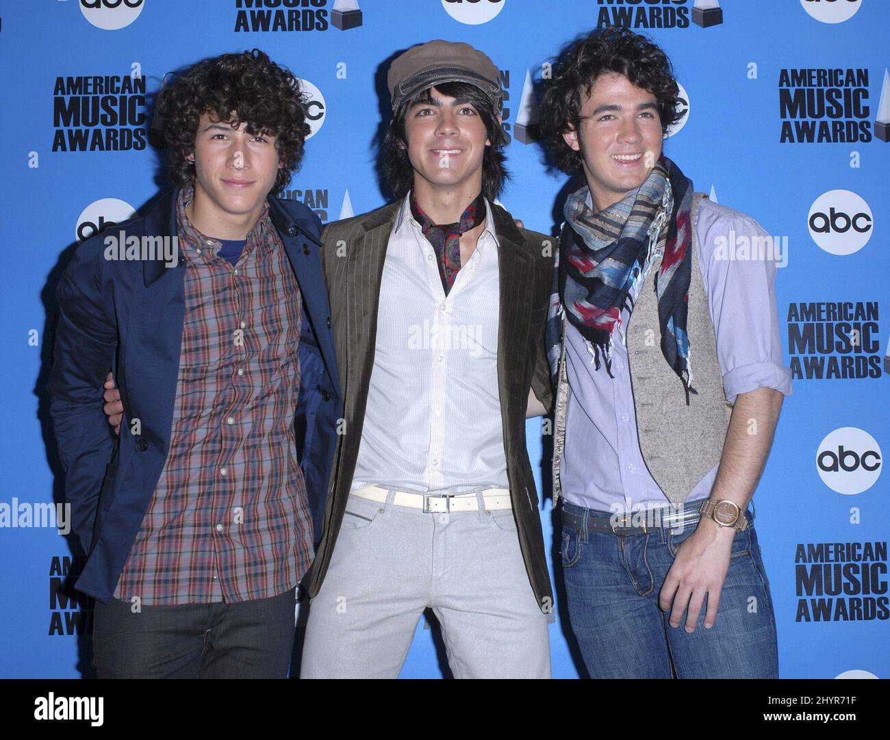 Jonas brothers 2007 american music hi-res stock photography and images ...