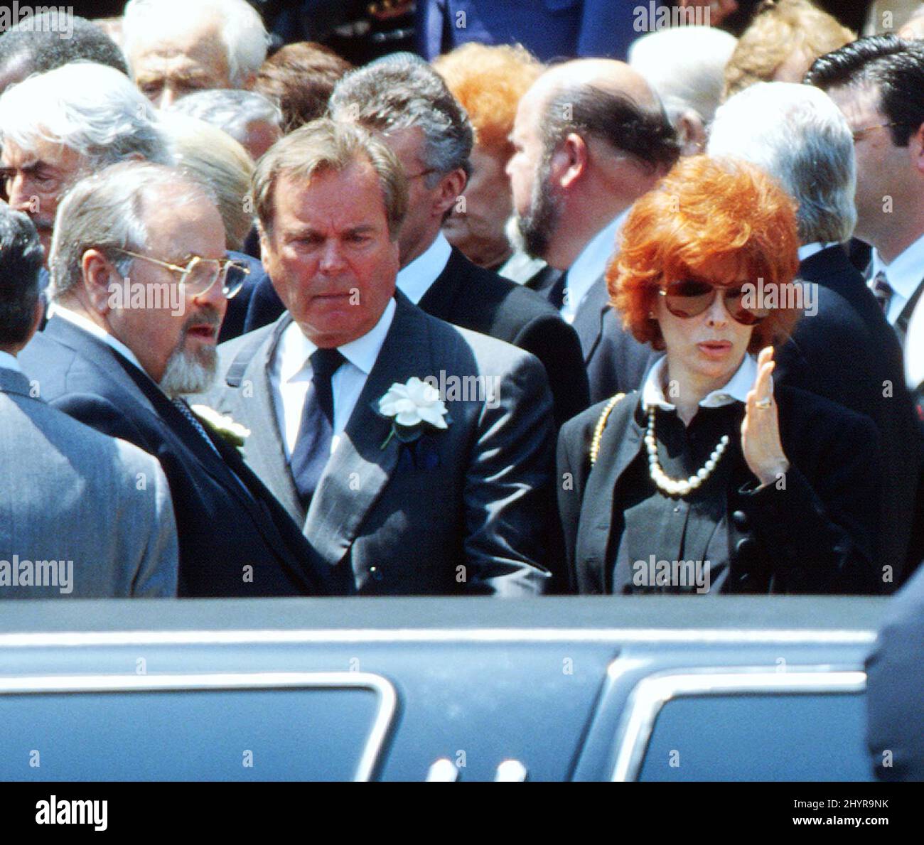 Robert wagner and jill st john wedding 60 photos - Astyledwedding.com