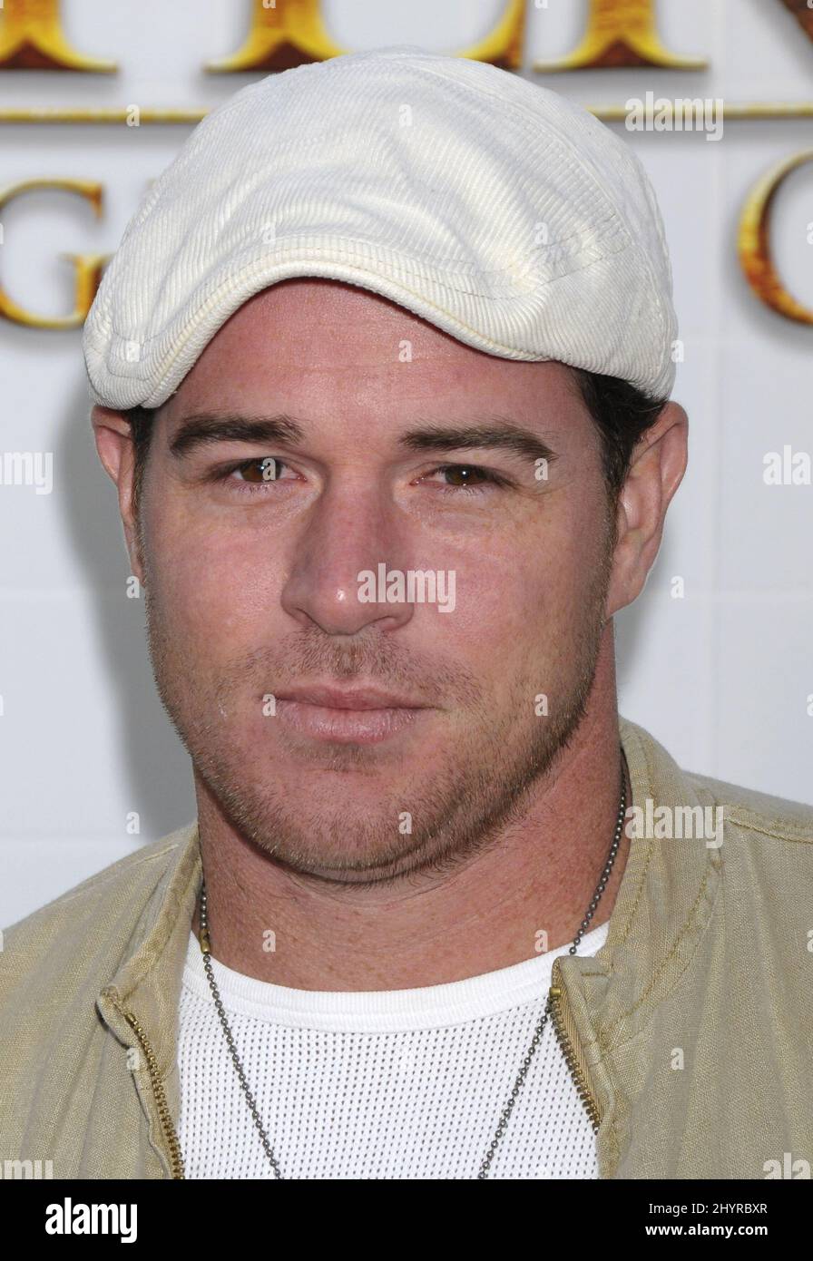 Derek Phillips arrives at the premiere of The Water Horse Legend of the ...