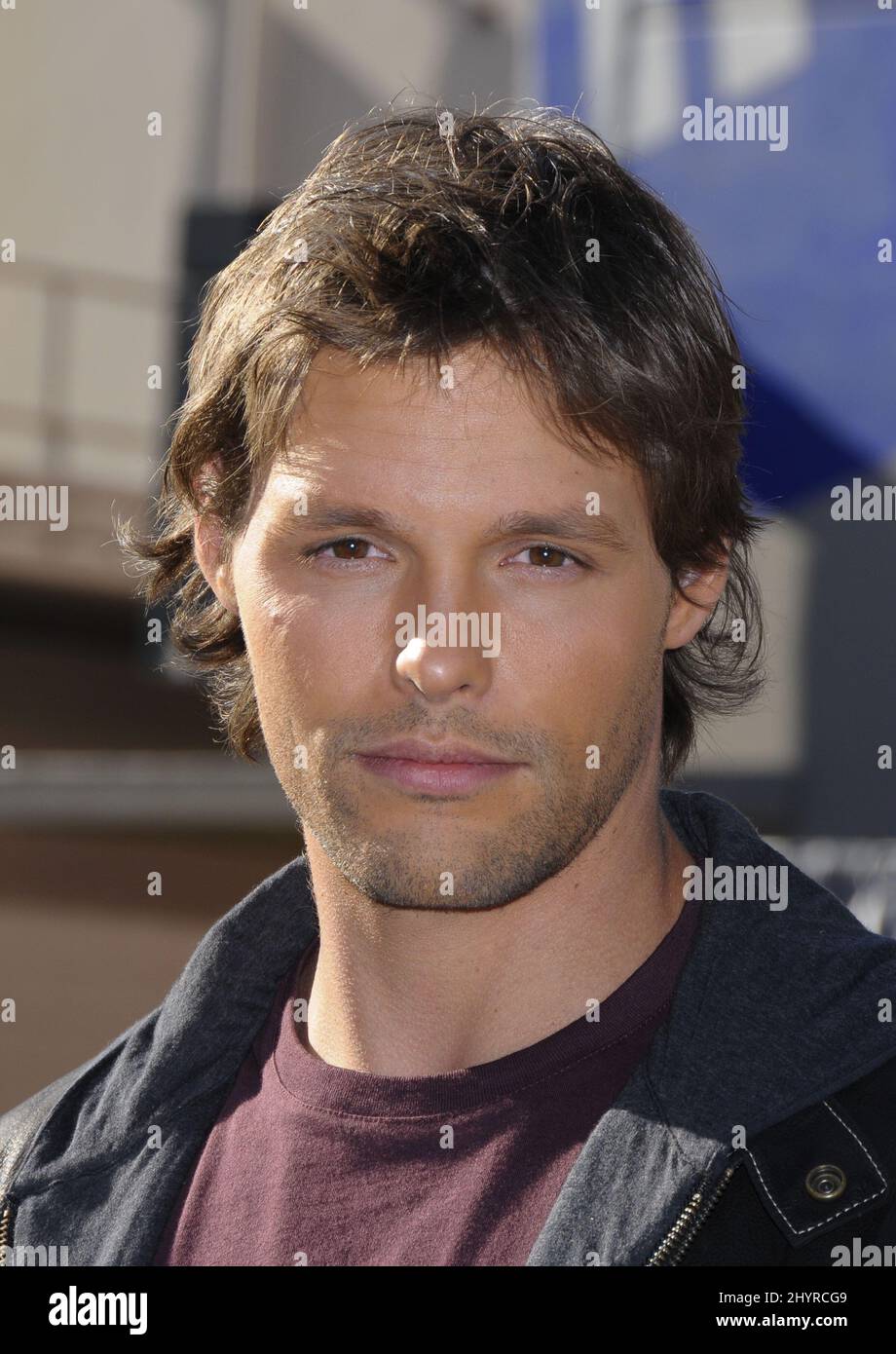 Justin Bruening of the Knight Rider cast unveils a customized KITT ...