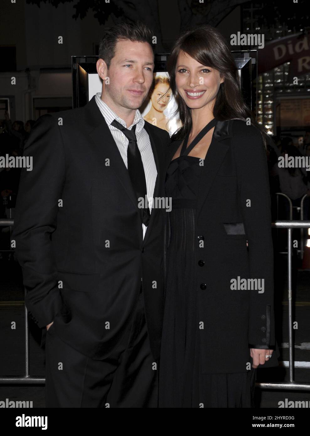 Edward Burns and Christy Turlington attend the prmiere of '27 Dresses ...