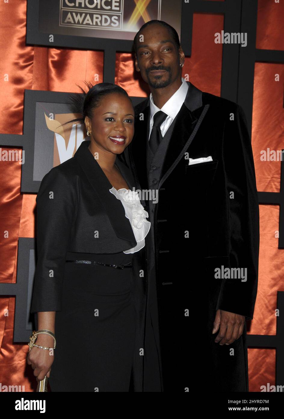 Snoop Dogg and wife Shante Taylor attend the 13th Annual Critics ...