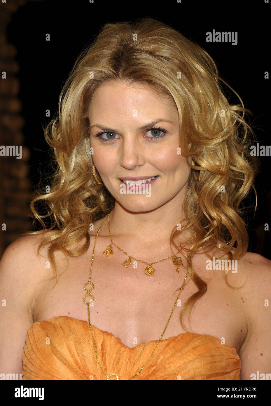 Jennifer Morrison arrives at the "Cloverfield" Los Angeles Premiere ...