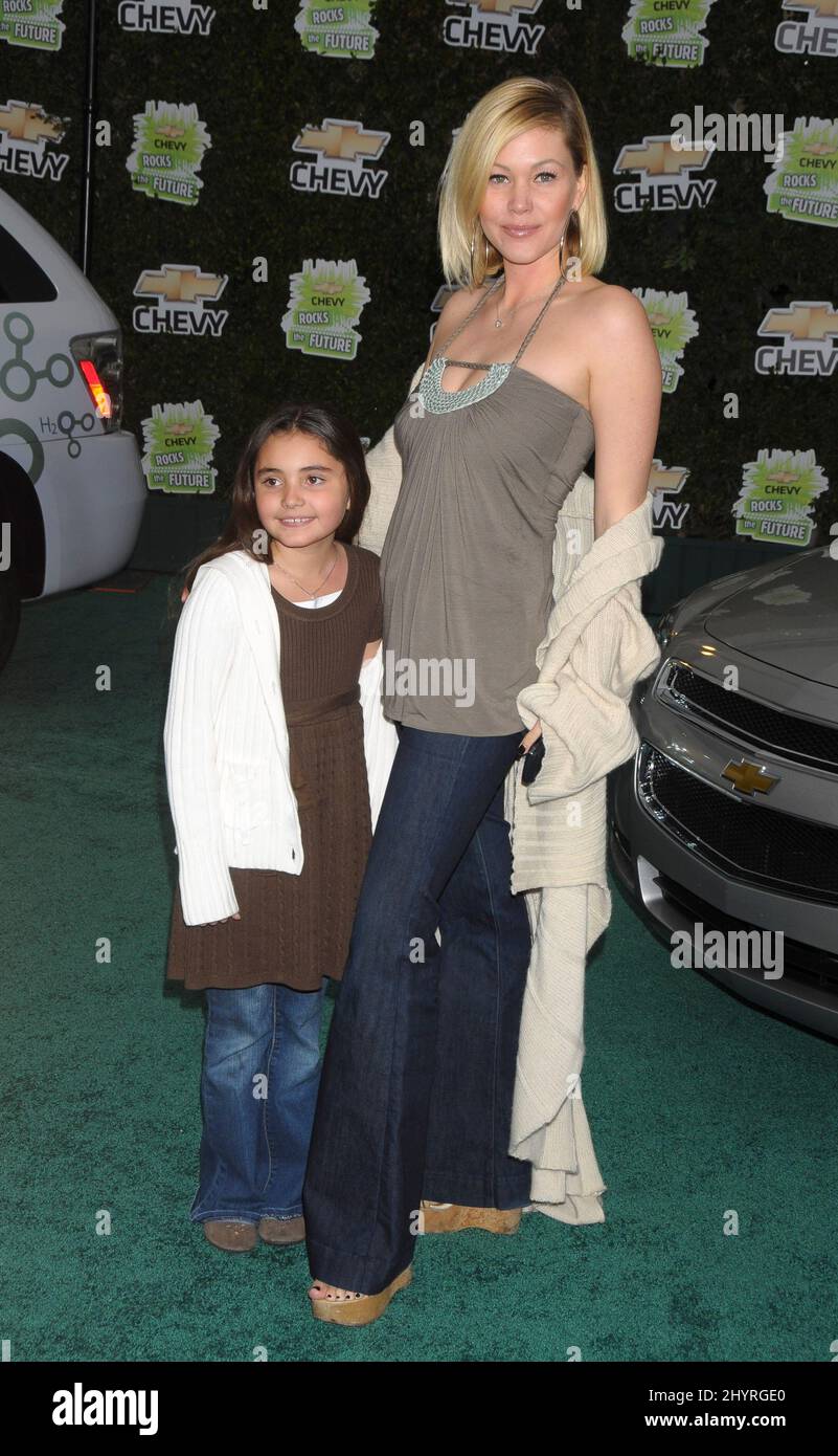 Shanna Moakler and daughter Atiana de la Hoya arriving at Chevy Rocks ...