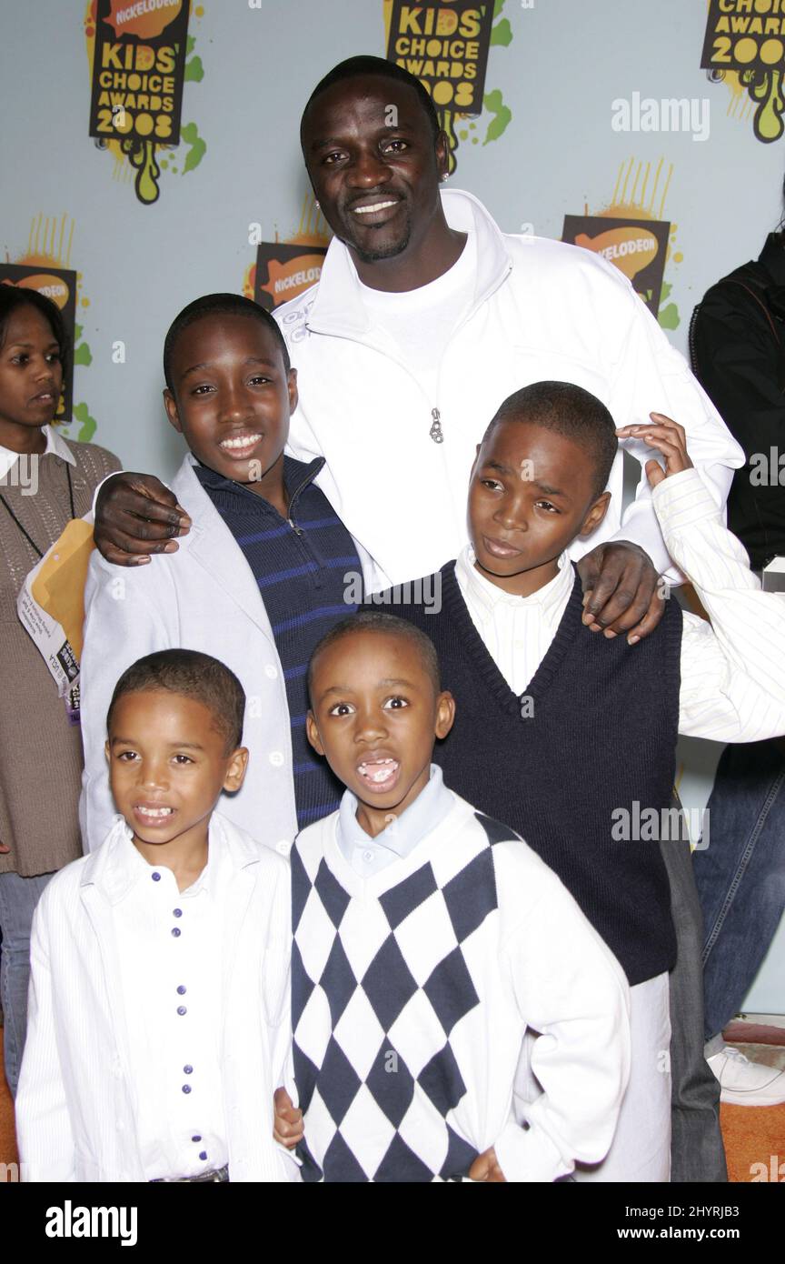 Akon Wife And Kids
