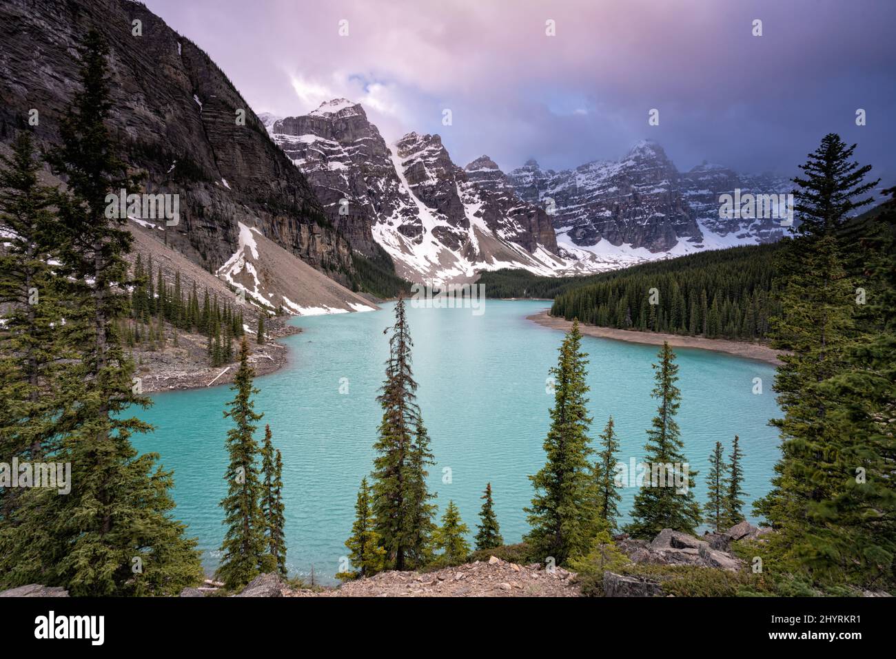 Small lake foot large hi-res stock photography and images - Alamy