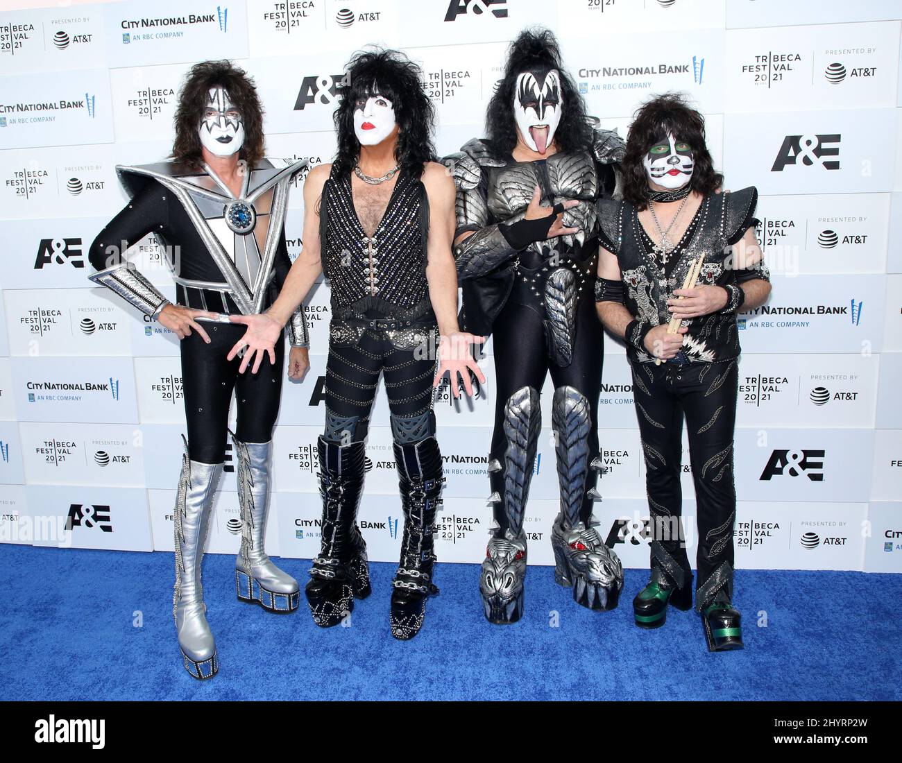 Tommy Thayer, Paul Stanley, Gene Simmons & Eric Singer attending the ...