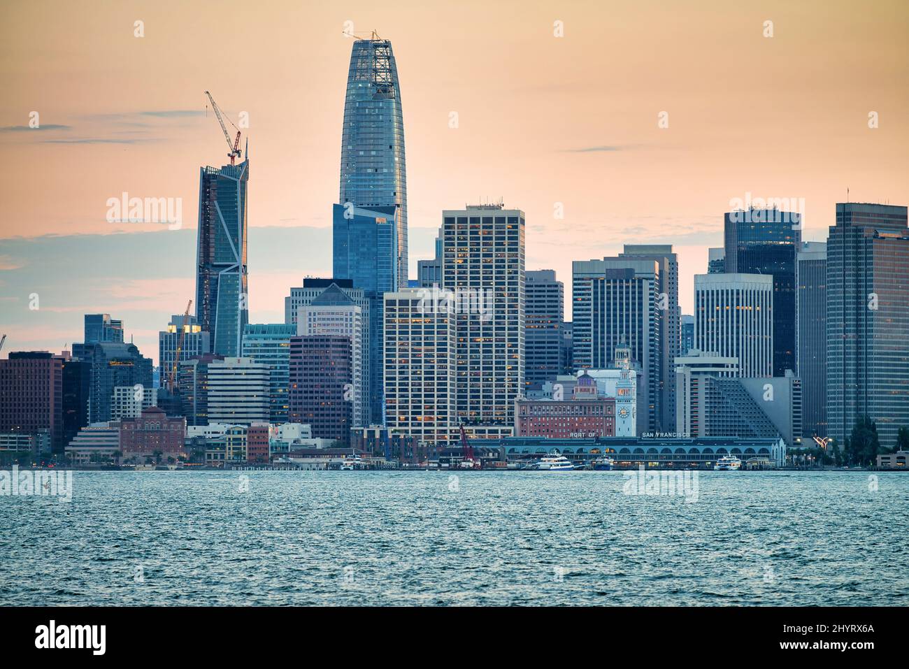 Salesforce tower sunset hi-res stock photography and images - Alamy