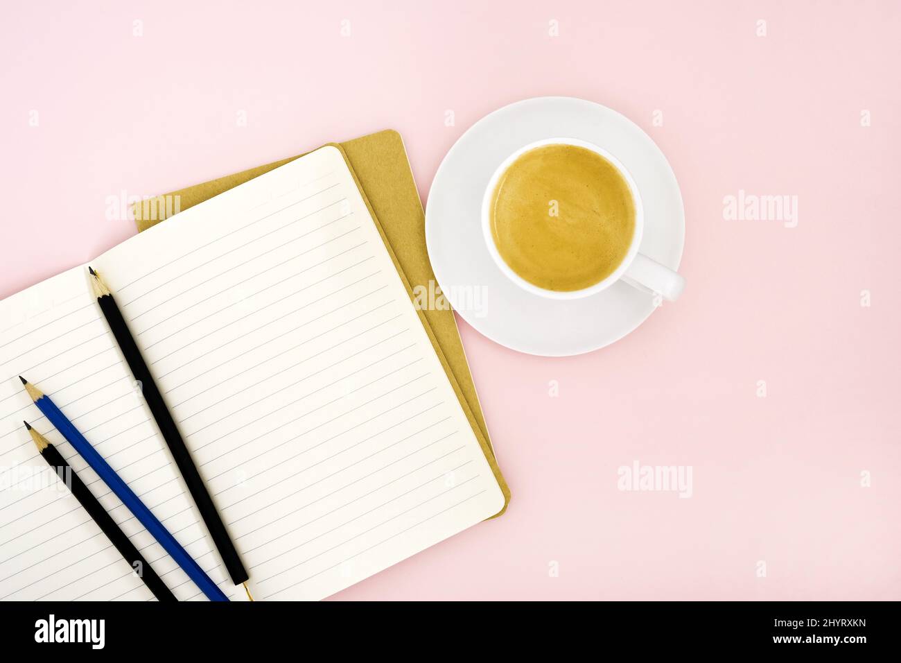 Two writing hi-res stock photography and images - Alamy