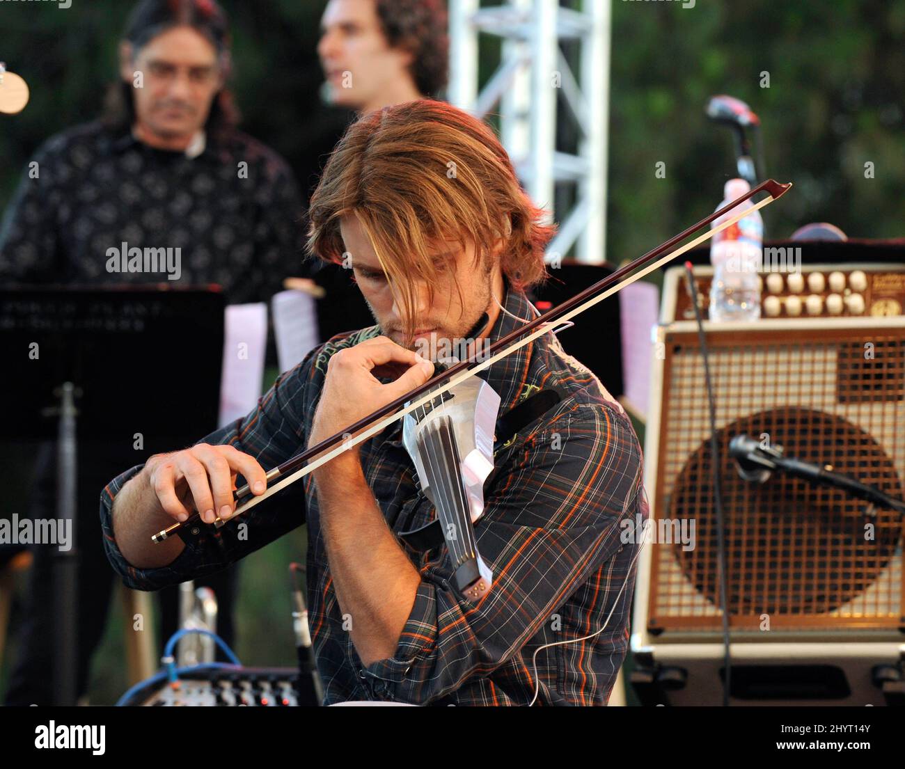 Screening series bring band hi-res stock photography and images - Alamy