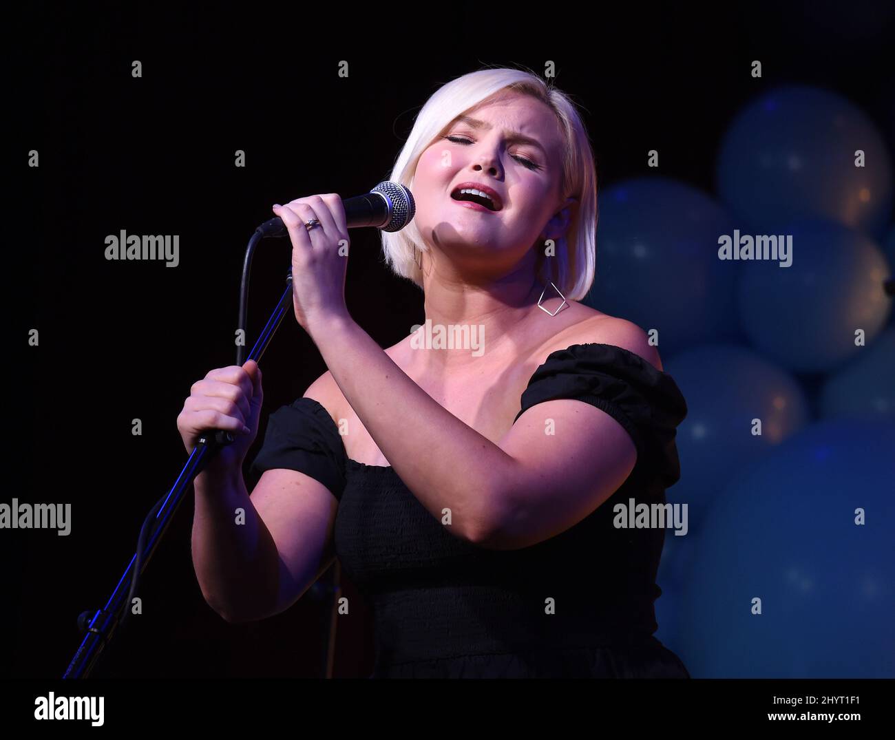 Kendra jo slaubagh hi-res stock photography and images - Alamy