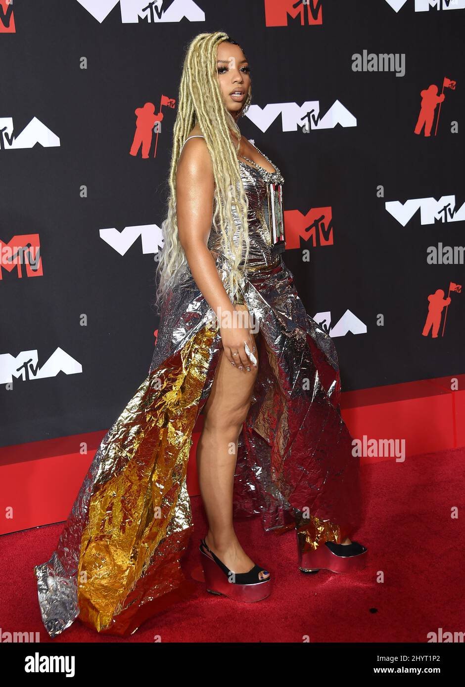 Chloe bailey 2021 hi-res stock photography and images - Alamy