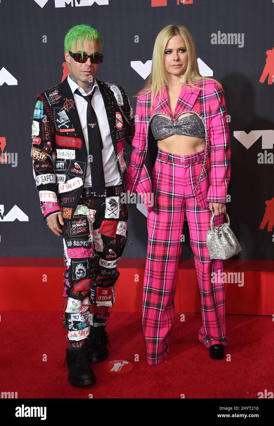 Mod Sun and Avril Lavigne at the 2021 MTV Video Music Awards held at ...