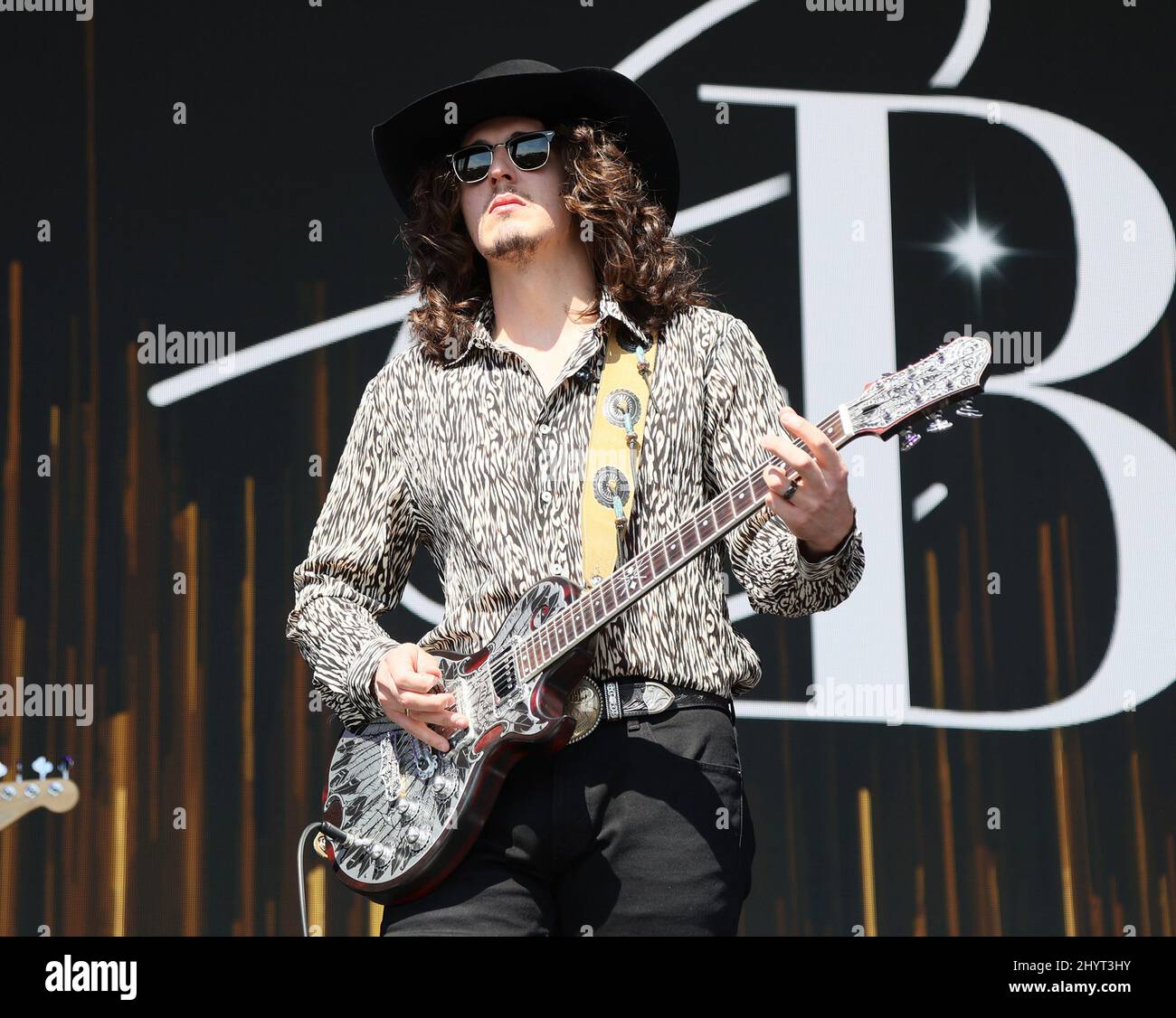 Cade foehner performing hi-res stock photography and images - Alamy