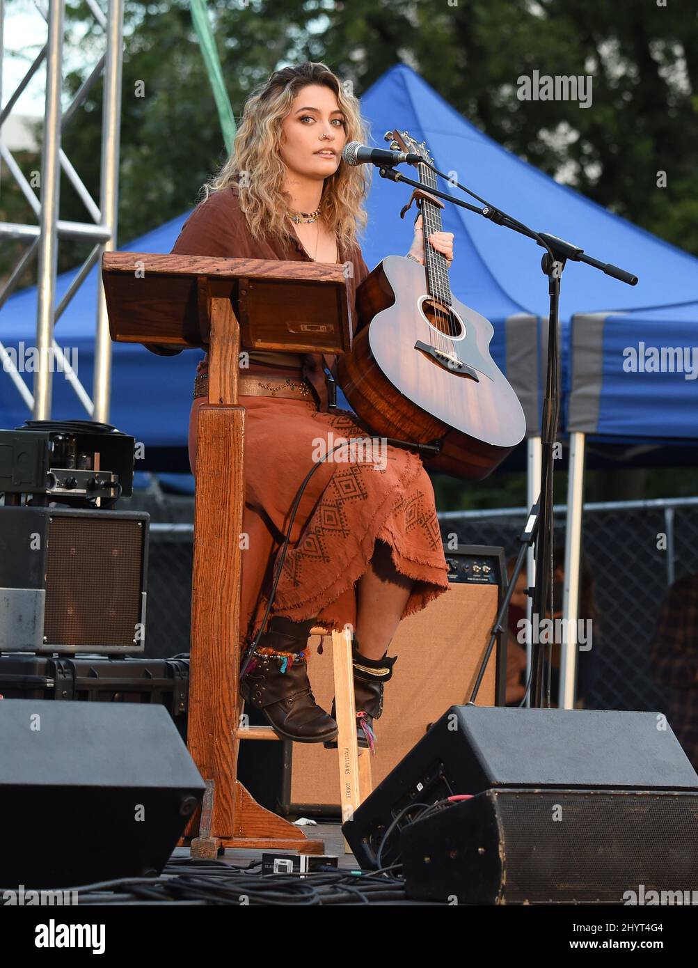 Musicians corner nashville hi-res stock photography and images - Alamy