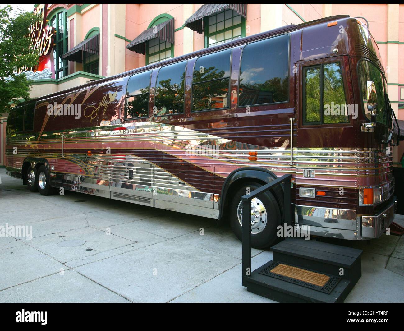 Dolly Parton's retired tour bus on display at Dollywood, Pigeon Forge ...