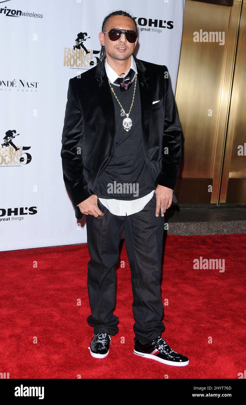 Sean rocks hi-res stock photography and images - Alamy