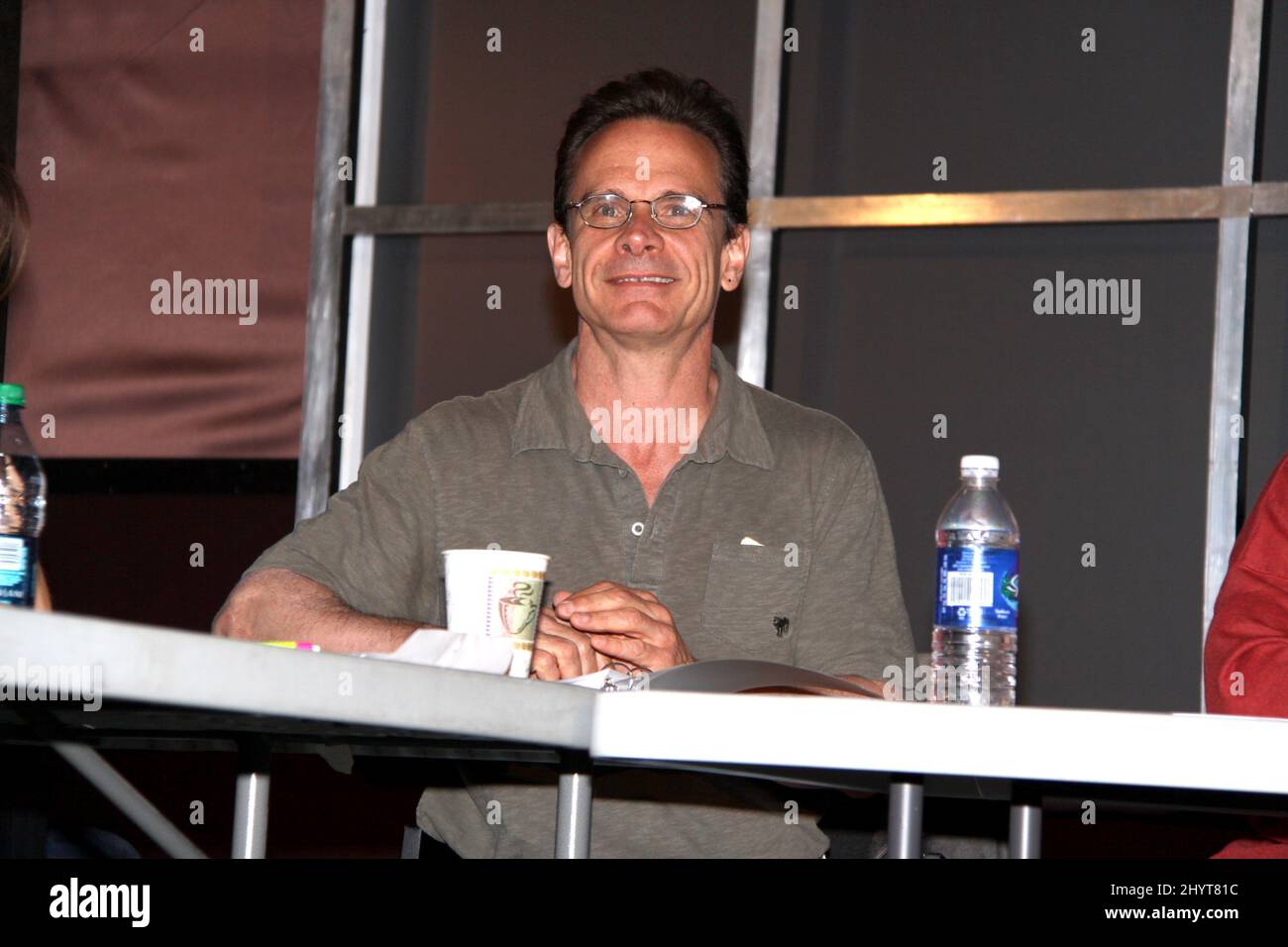 Peter Scolari, television and stage actor who co-starred in the hit ...
