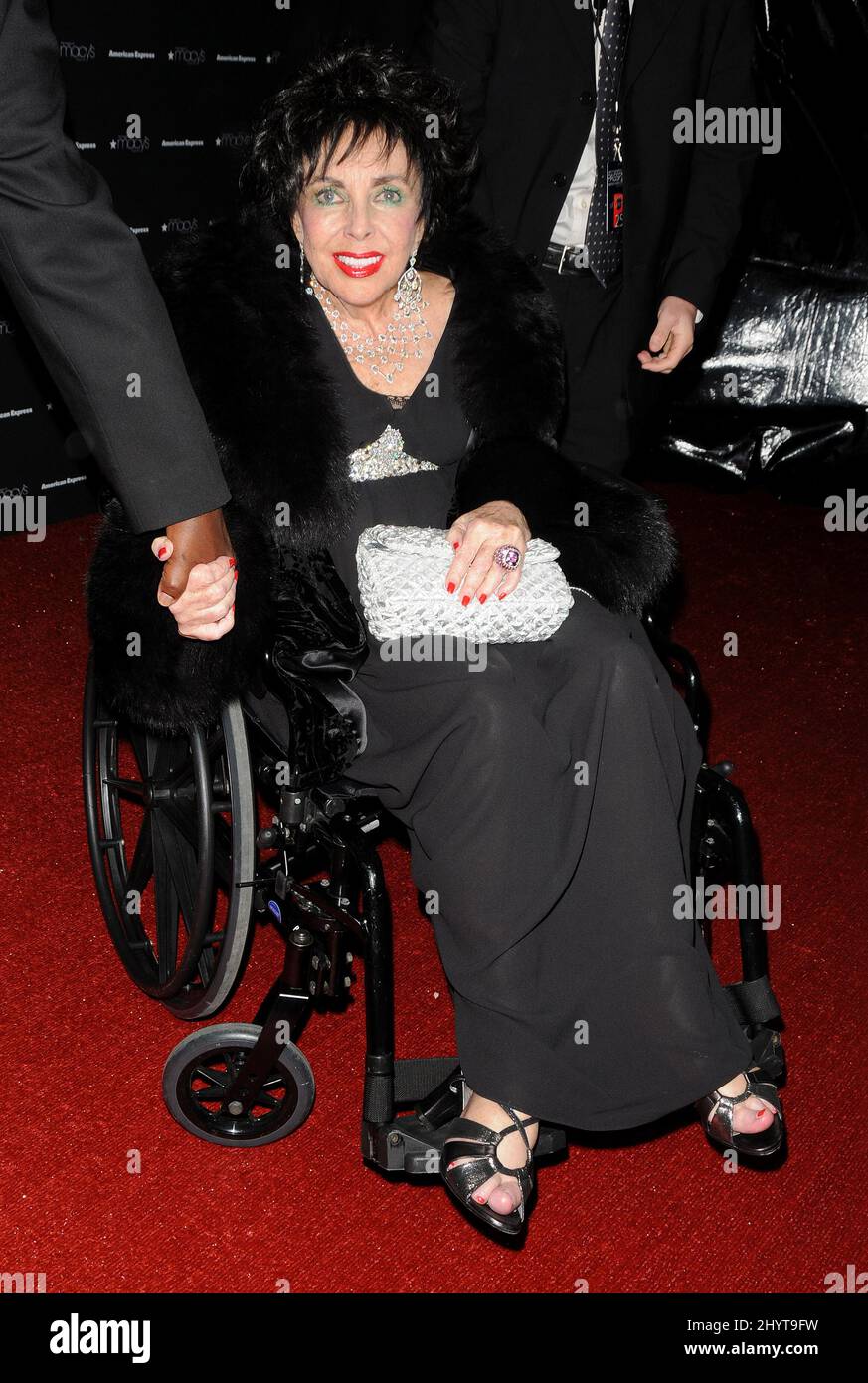 Elizabeth Taylor arriving at the Macy's Passport 2008 Gala, held at ...