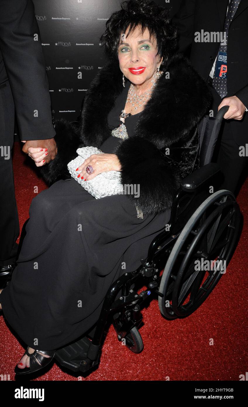 Elizabeth Taylor arriving at the Macy's Passport 2008 Gala, held at ...