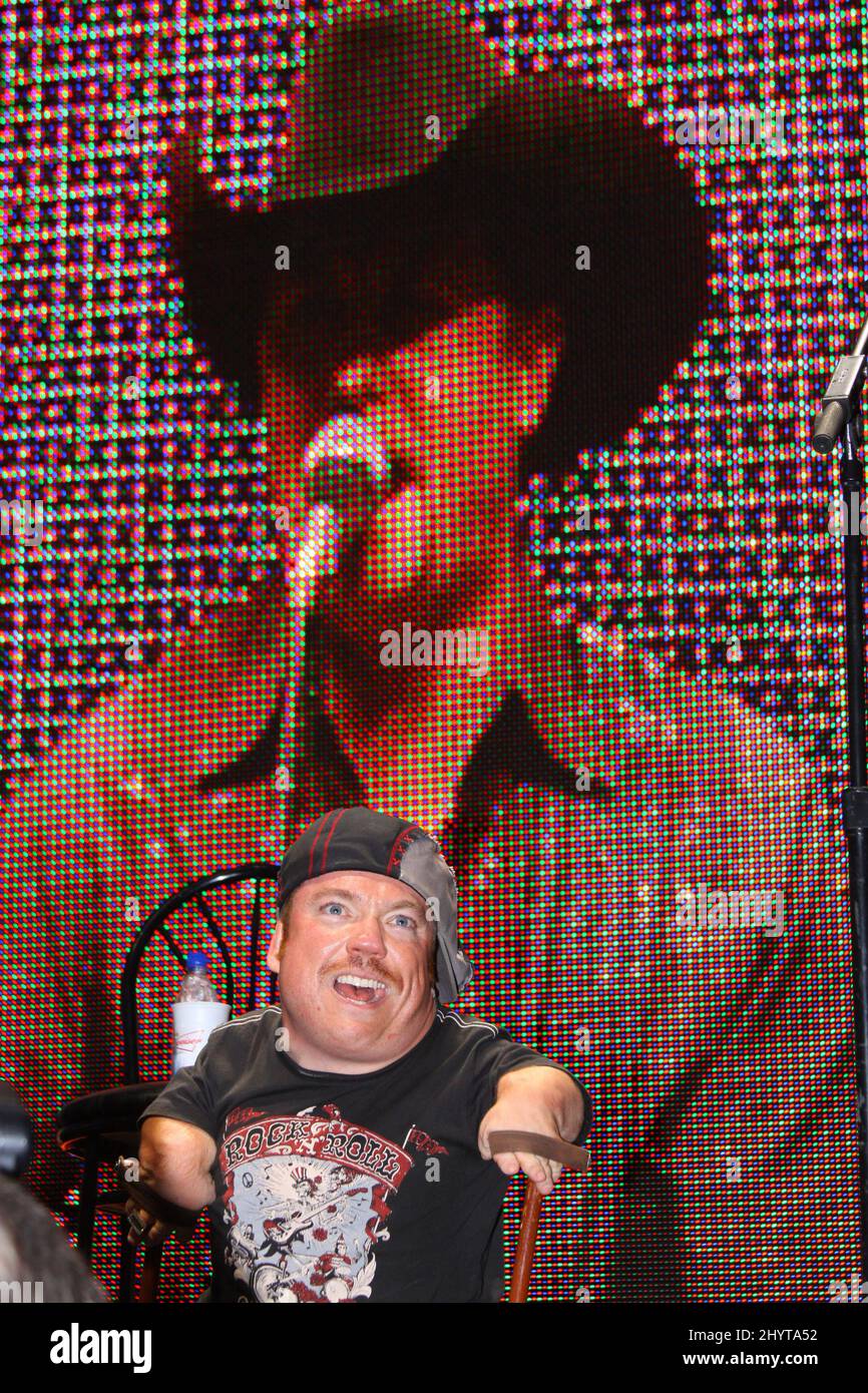 Two foot fred the hi-res stock photography and images - Alamy