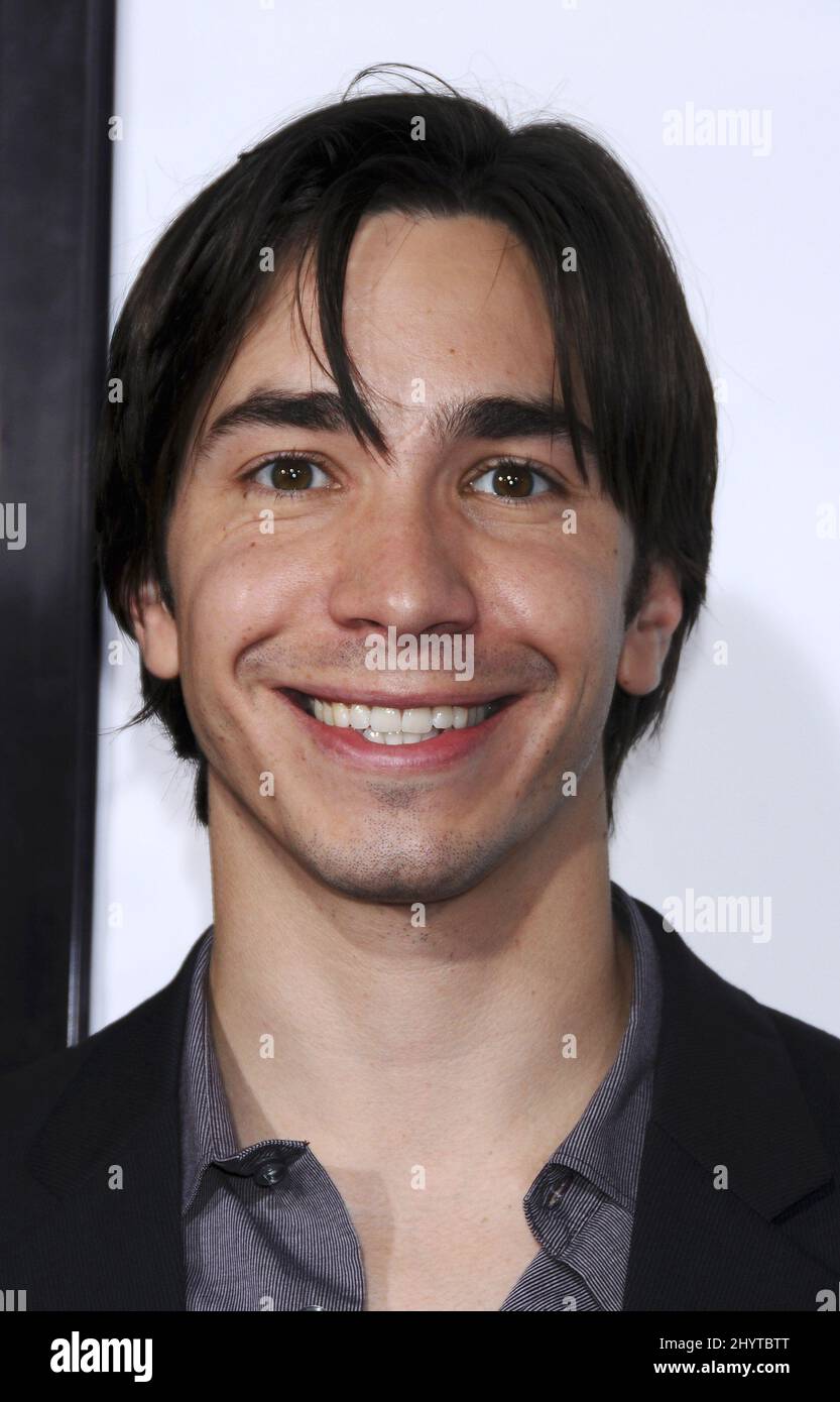 Justin Long attending the "Zack and Miri Make a Porno" premiere in Los ...