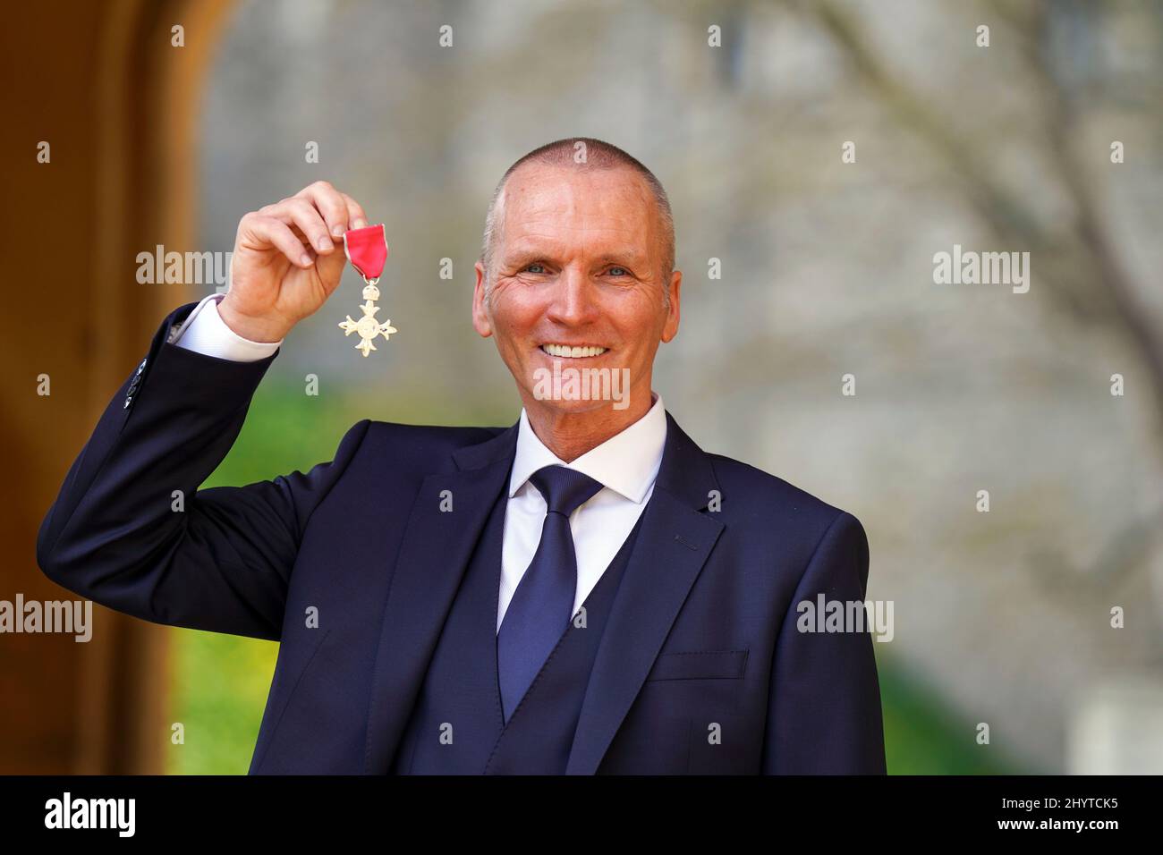 Geoff Thomas from Redditch after they were made a an MBE (Member of the ...