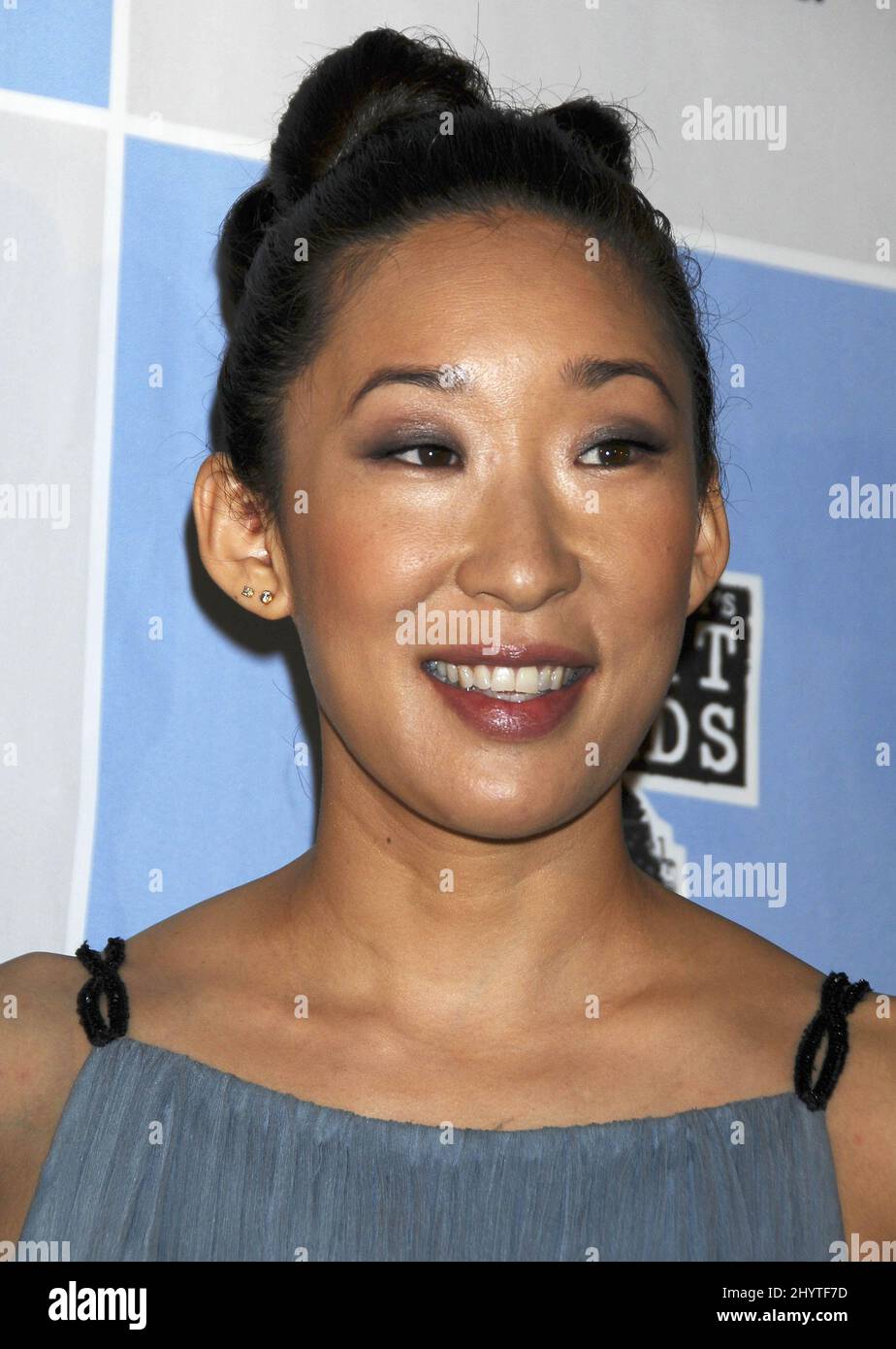 Sandra Oh attends the 2009 Film Independent's Spirit Award Nominations ...