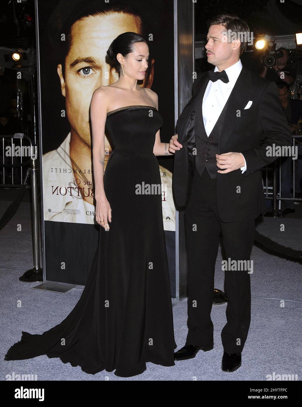 Angelina Jolie and Brad Pitt attending "The Curious Case of Benjamin ...