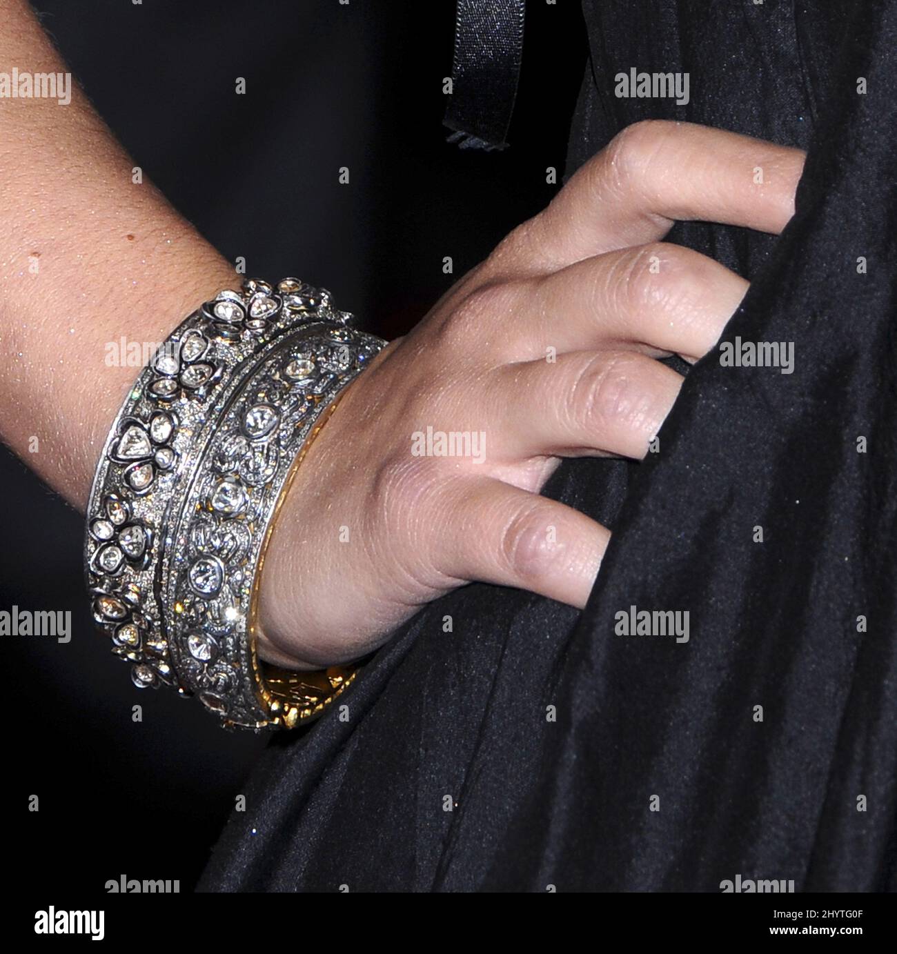 Kristin Cavallari attends the 'Marley & Me' Premiere held at the Mann ...