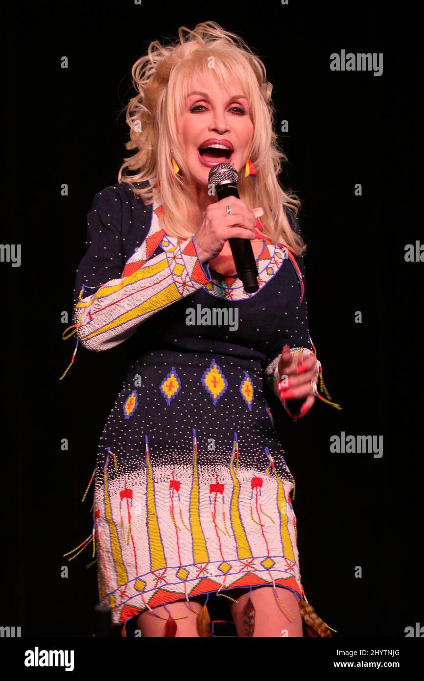 Dolly Parton performs live for the "Sha-Kon-O-Hey!" debut celebrating ...