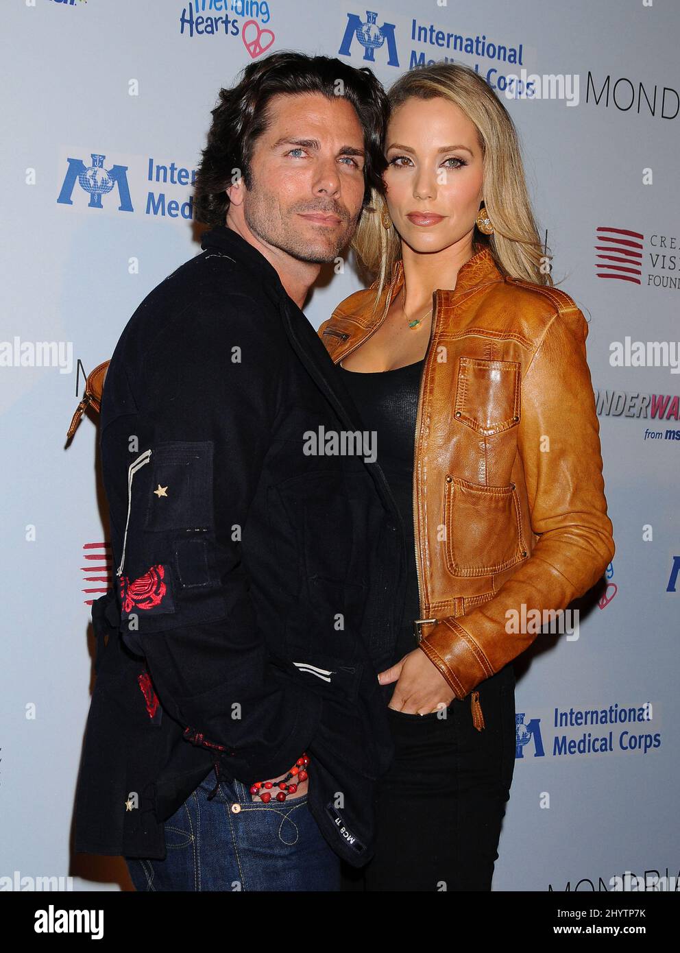 Greg lauren elizabeth berkley children hi-res stock photography and ...