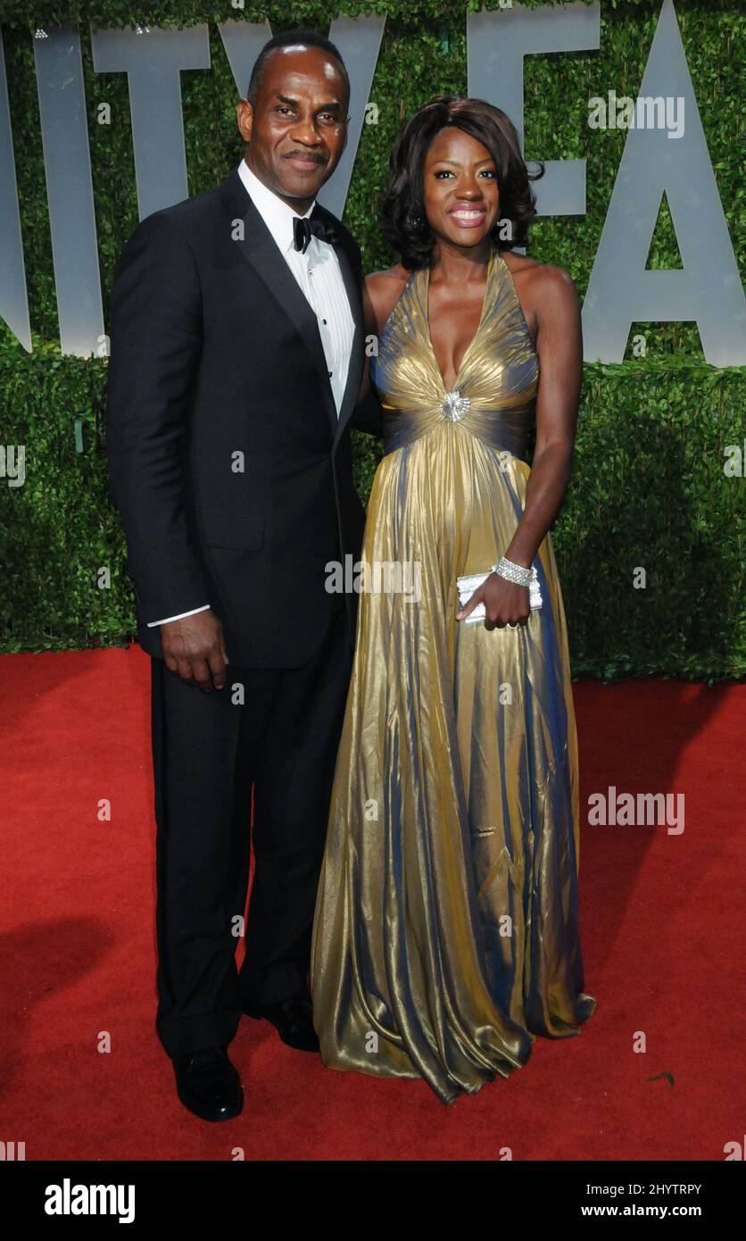 Viola tower hi-res stock photography and images - Alamy