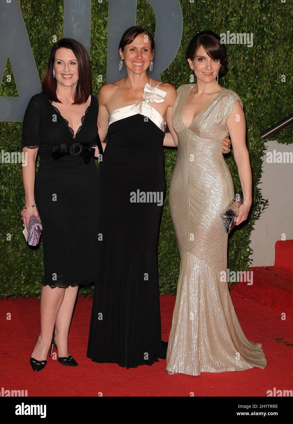 Megan Mullally, Molly Shannon and Tina Fey at the Vanity Fair Oscar ...
