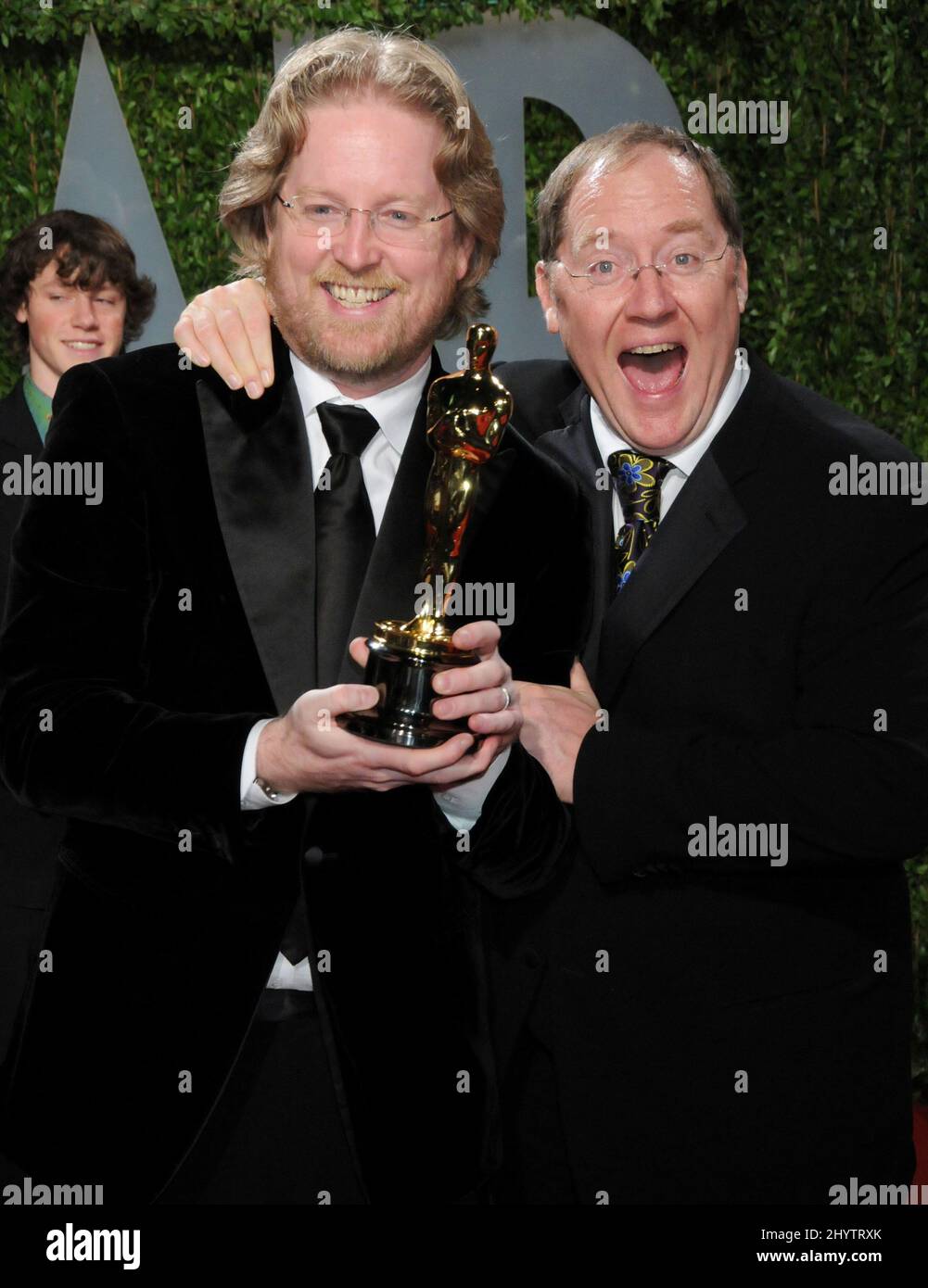 Andrew Stanton (Left) and John Lasseter at the Vanity Fair Oscar Party ...