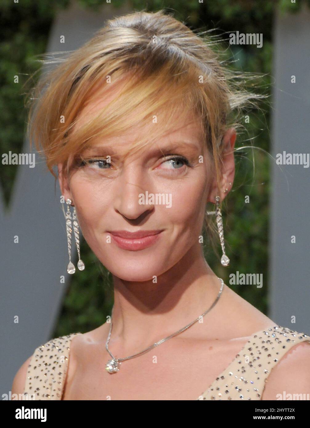 Uma Thurman attending the Vanity Fair Oscar Party 2009 held at the ...