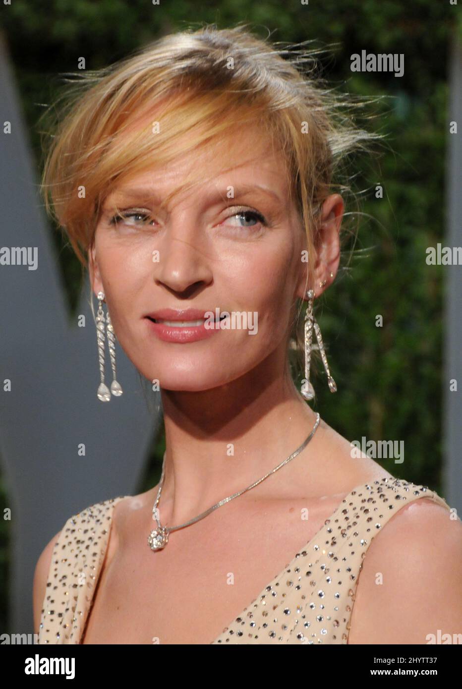 Uma Thurman attending the Vanity Fair Oscar Party 2009 held at the ...