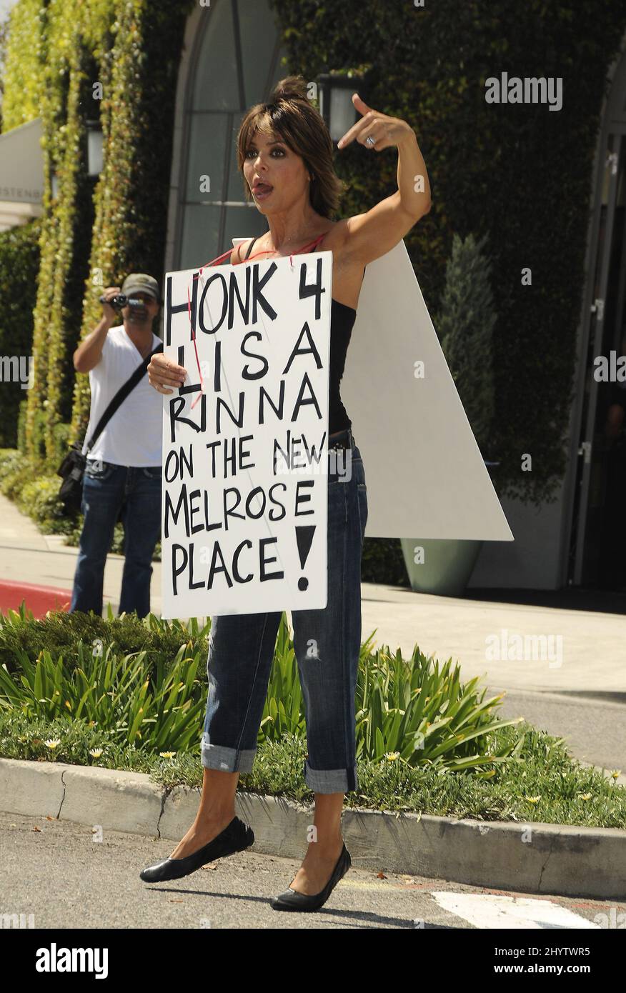 Lisa rinna melrose place hi-res stock photography and images - Alamy